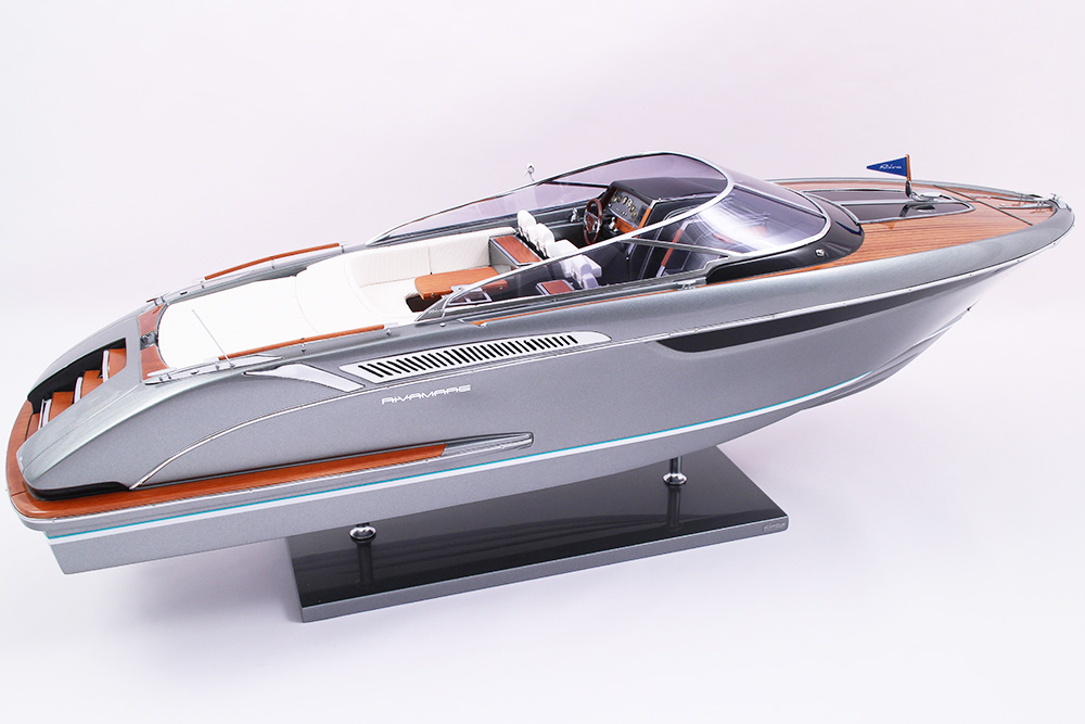 Offizielles Modell Riva Rivamare (Grey Shark)